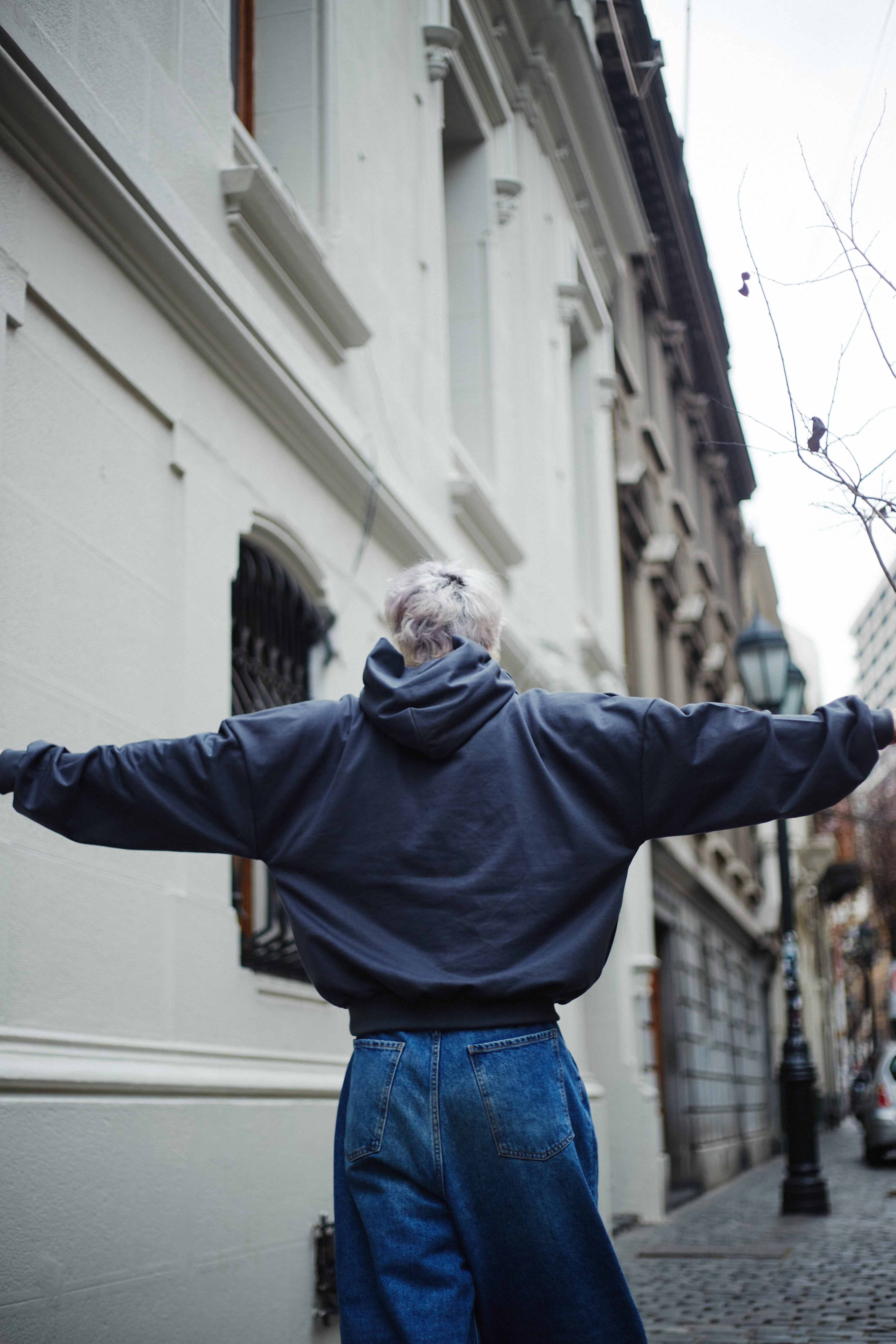 BOXY FIT HOODIE – humanmob.cl